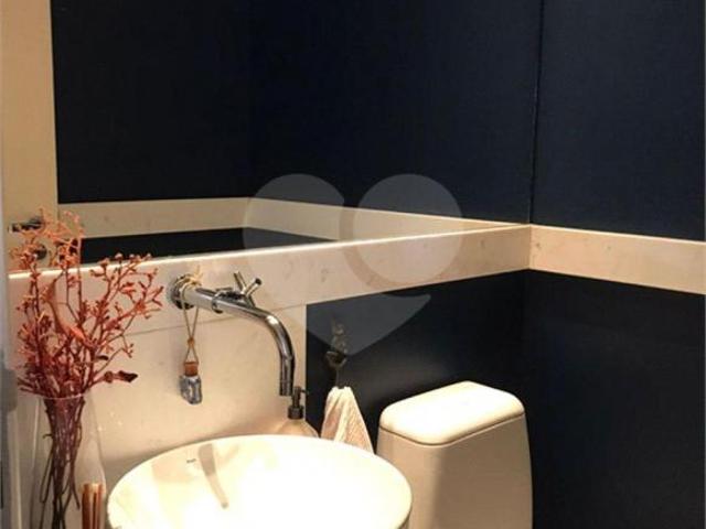 Apartamento Venda Pinheiros. 2 quartos. suite. 2 vagas. lazer