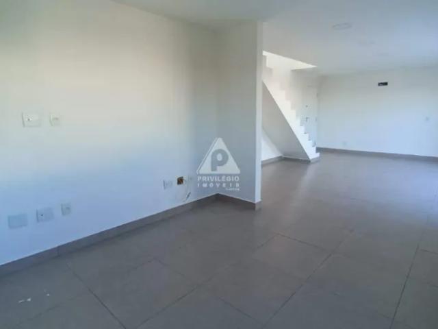 Apartamento á venda Recreio dos Bandeirantes Rio de Janeiro
