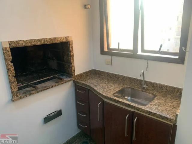 Apartamento à venda, região de santana, vago, amplo, com sacada, repleto de armários