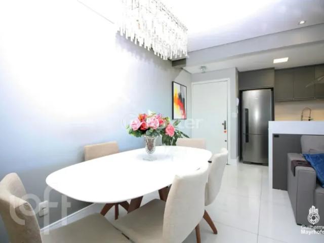 Apartamento à venda Rua Roque Calage, Passo da Areia Porto Alegre
