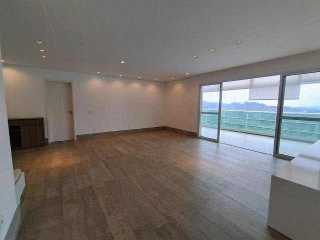 Apartamento Venda Santana de Parnaíba SP Tamboré