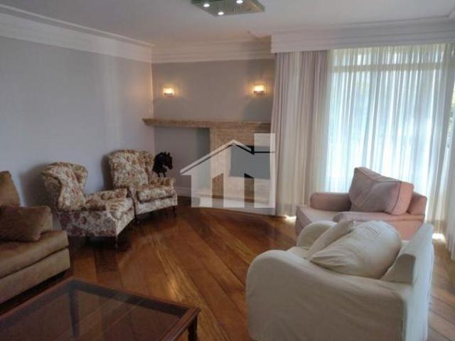 Apartamento vende e aluga Campo Belo