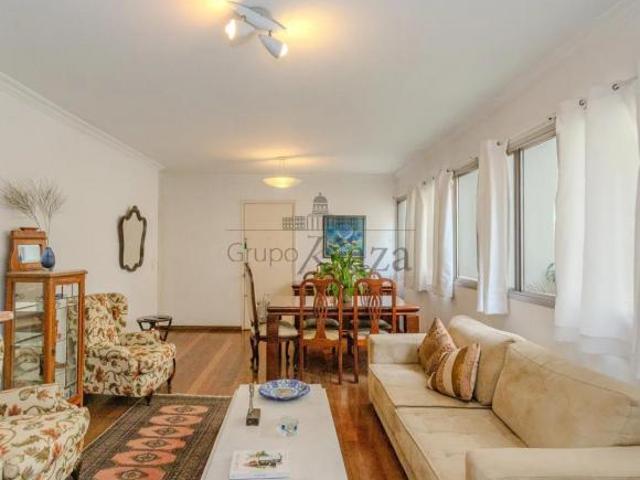 Apartamento Vila Madalena 3 Dormitórios 105m²