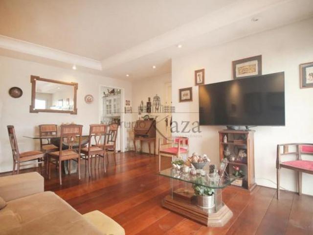 Apartamento Vila Madalena 3 Dormitórios 90m²