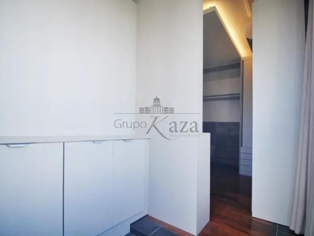 Apartamento Vila Mariana 3 Dormitórios 116m²