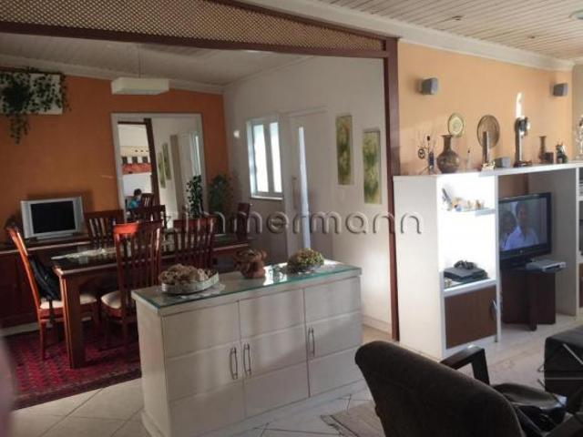 APARTAMENTO VILA MARIANA 3 DORMITÓRIOS