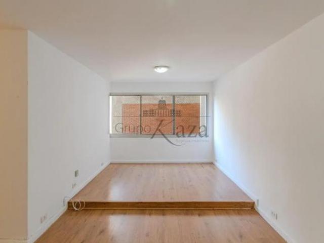 Apartamento Vila Mariana 3 Dormitórios 95m²