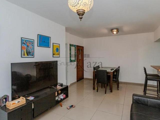 Apartamento Vila Mariana 3 Dormitórios 95m²