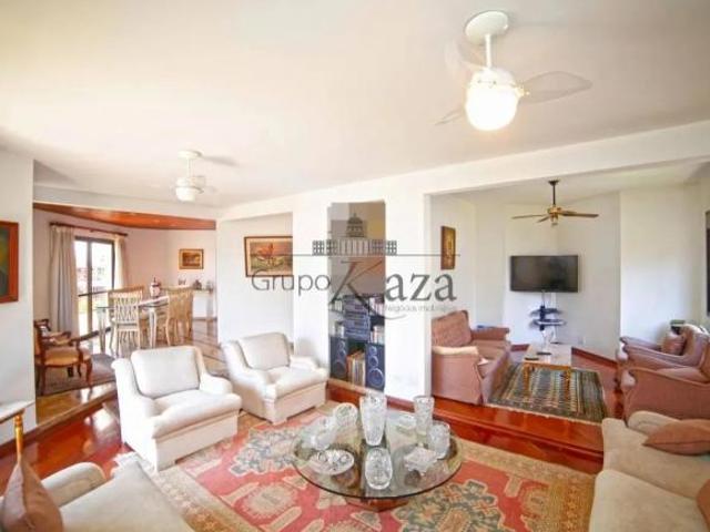 Apartamento Vila Mariana 3 Suítes 250m²