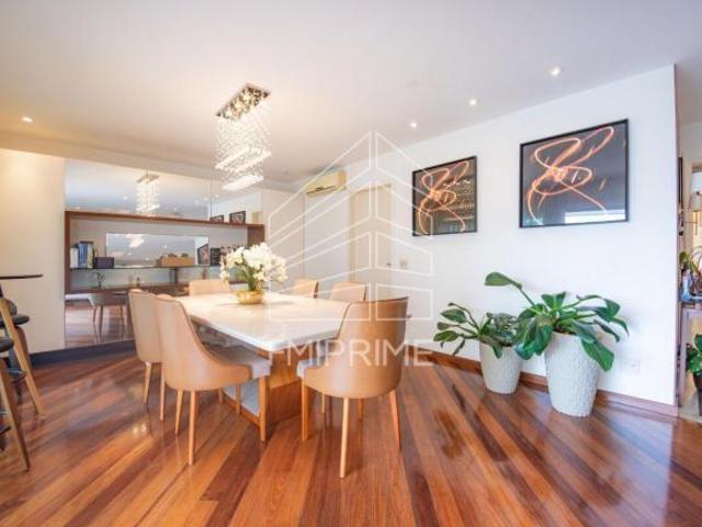Apartamento Vila Mariana 156m² 3 vagas de garagem