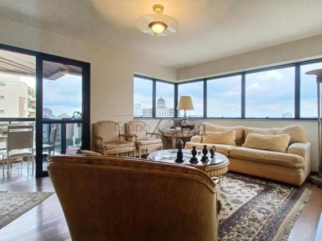 Apartamento Vila Mariana 5 Suítes 266m²