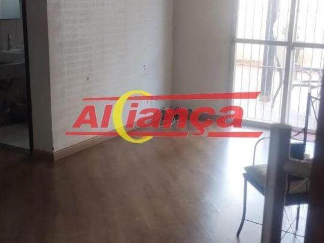 Apartamento vila milton 67 metros com quintal