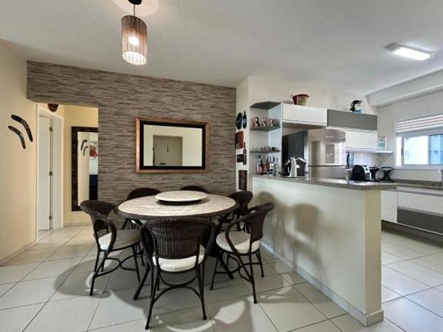 Apartamento Vila Moura com 3 dormitórios à venda, 123 m² por R$ 1.800.000 Aruan Caraguatatuba/SP