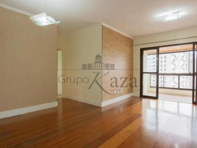 Apartamento Vila Nova Conceição 3 Dormitórios 102m²