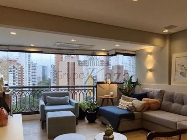 Apartamento Vila Nova Conceição 3 Suítes 116m²