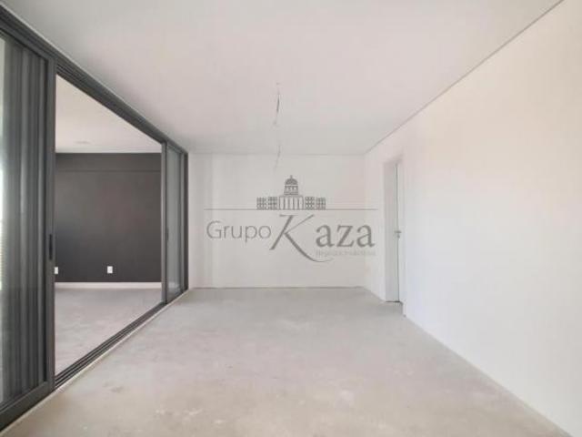 Apartamento Vila Nova Conceição 3 Suítes 140,15m²