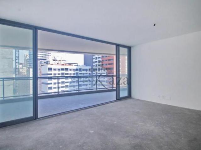 Apartamento Vila Nova Conceição 3 Suítes 168m²
