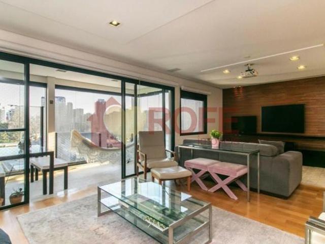 APARTAMENTO VILA NOVA CONCEIÇÃO | 161 M2, LAZER E LOCALIZAÇÃO EXCELENTES!