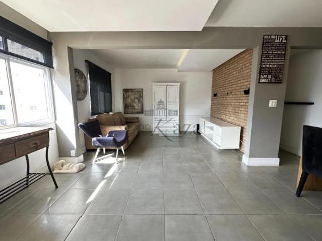 Apartamento Vila Nova Conceição 1 Suíte 90m²