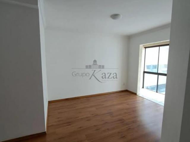Apartamento Vila Olímpia 3 Dormitórios 92m²