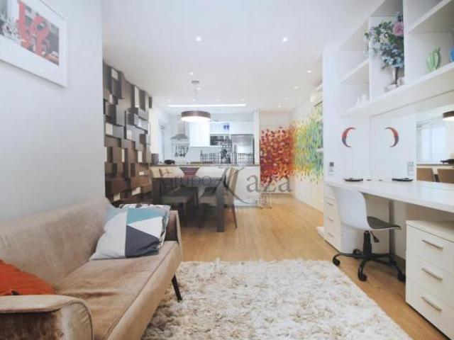 Apartamento Vila Olímpia 2 Dormitórios 76m²