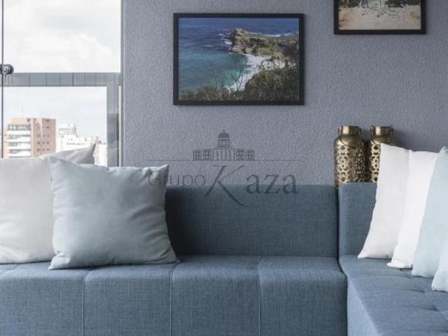 Apartamento Vila Olímpia 2 Dormitórios 95m²