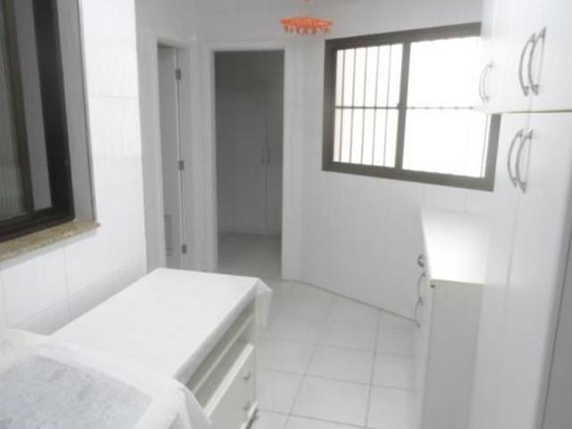 APARTAMENTO VILA ALZIRA