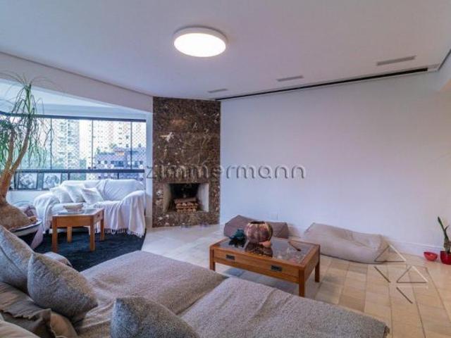 APARTAMENTO VILA ANDRADE 3 DORMITÓRIOS 3 VAGAS