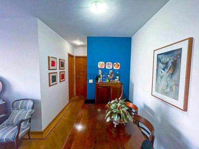 Apartamento Vila Andrade, 2 dormitórios e 2 vagas demarcadas. 800m do Shopping Morumbi Town