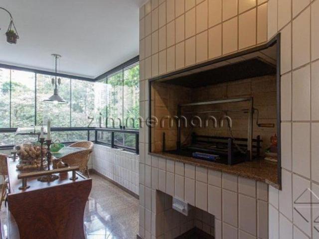 APARTAMENTO VILA ANDRADE 4 DORMITÓRIOS 4 VAGAS