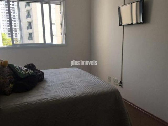 APARTAMENTO VILA ANDRADE, COM SACADA FECHADA COM VIDROS, 2 VAGAS