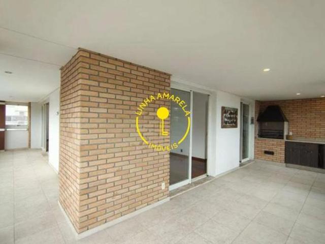 Apartamento Vila Andrade com 4 suítes e 5 banheiros à Venda, 261 m² por R$ 1.830.000
