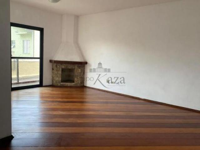 Apartamento Vila Betânia Centro com 3 dormitórios