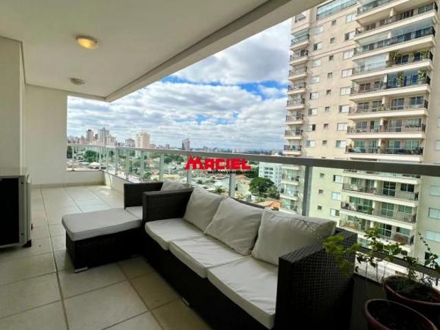 APARTAMENTO VILA EMA