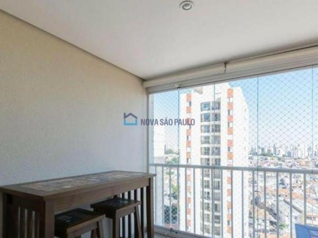 Apartamento Vila Gumercindo. 2 Dormitórios. 1 vaga. 61m². Para investidor