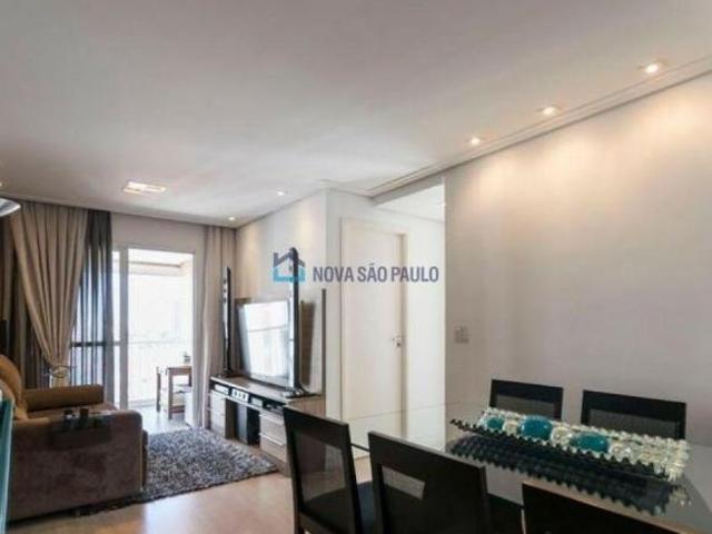 Apartamento Vila Gumercindo. 2 Dormitórios. 1 vaga. 61m². Para investidor