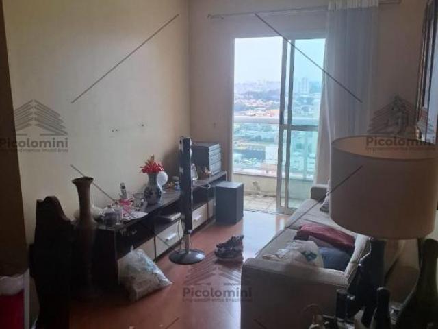 Apartamento Vila Gumercindo Com 63 metros, 2 quartos, 1 suíte, sala 2 ambientes com sacada, 2 banhei