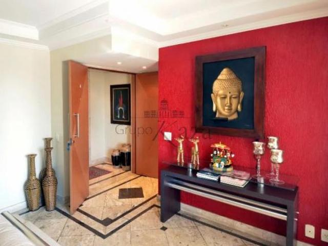 Apartamento Vila Pompeia 3 Dormitórios 190m²
