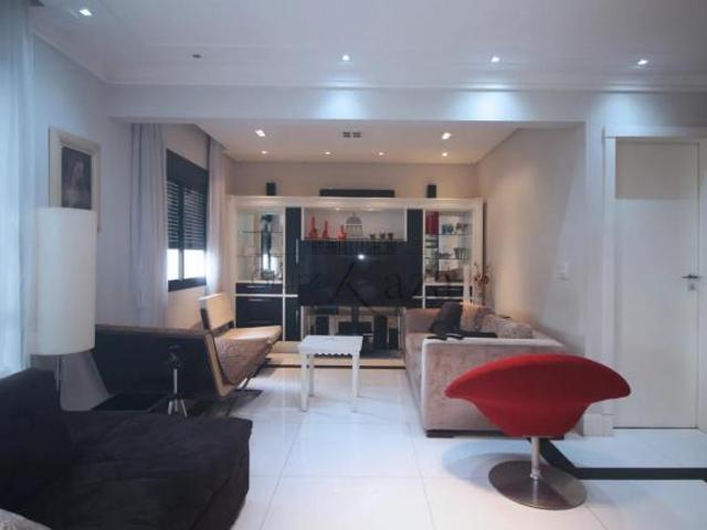 Apartamento Vila Pompeia 3 Suítes 146m²