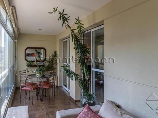 APARTAMENTO VILA ROMANA 4 DORMITÓRIOS