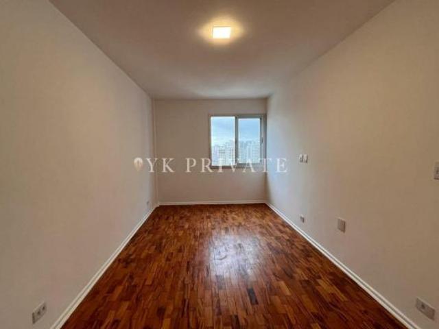 Apartamento Vila Romana / 70m² / 2 dormitórios / 2 banheiros / Rua Fabia, 60 / Silvia