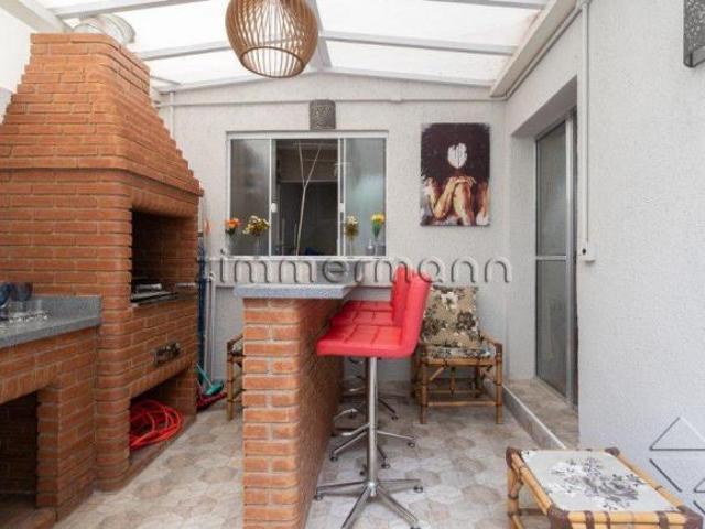 APARTAMENTO VILA ROMANA 2 DORMITÓRIOS
