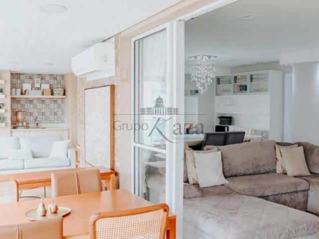 Apartamento Vila Romana 3 Dormitórios 192m²