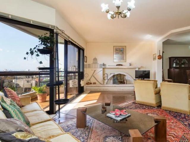 Apartamento Vila Suzana 4 Dormitórios 228,86m²