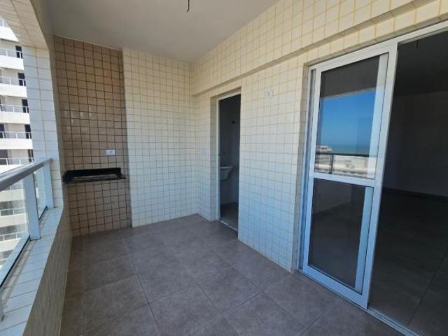 Apartamento vista frente ao mar para comprar na Praia Grande