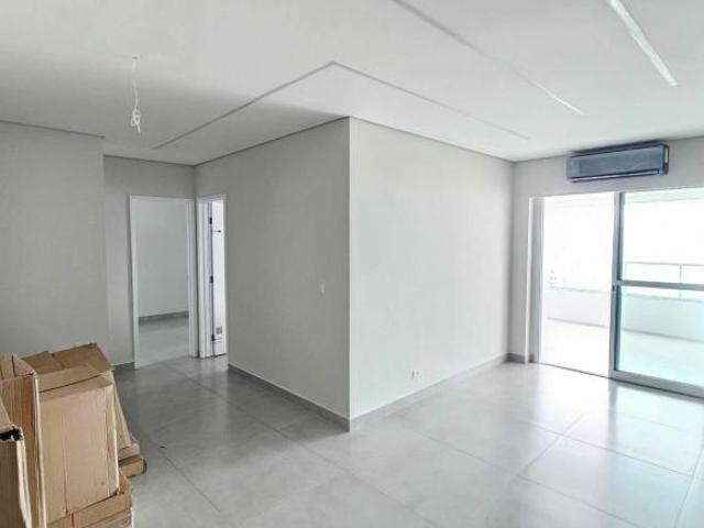 Apartamento VISTA MAR com 3 dormitórios à venda, 102 m² por R$ 990.000 Ocian Praia Grande/SP