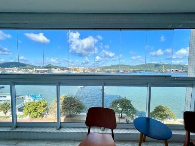 Apartamento Vista Mar à venda Bairro Ponta da Praia