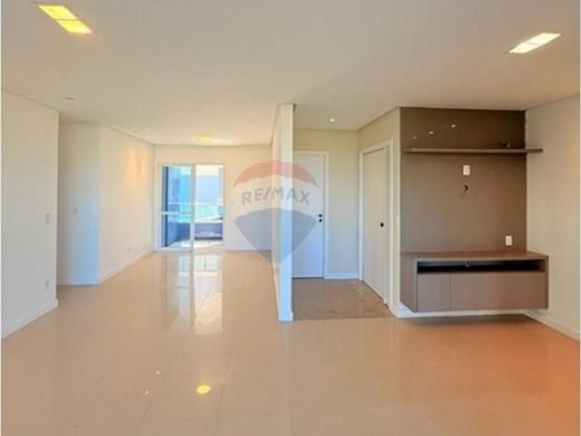 Apartamento Vista Mar em Patamares Colina A com Varanda Gourmet, 3 Suítes, gabinete e Lazer Completo 3 vagas de garagem