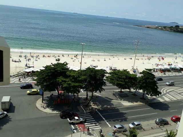 Apartamento Vista Mar lateral, conforto e comodidade. Pé na areia