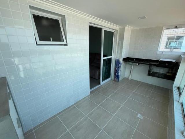 Apartamento Vista Mar Mobiliado em Condomínio Clube Frente Mar